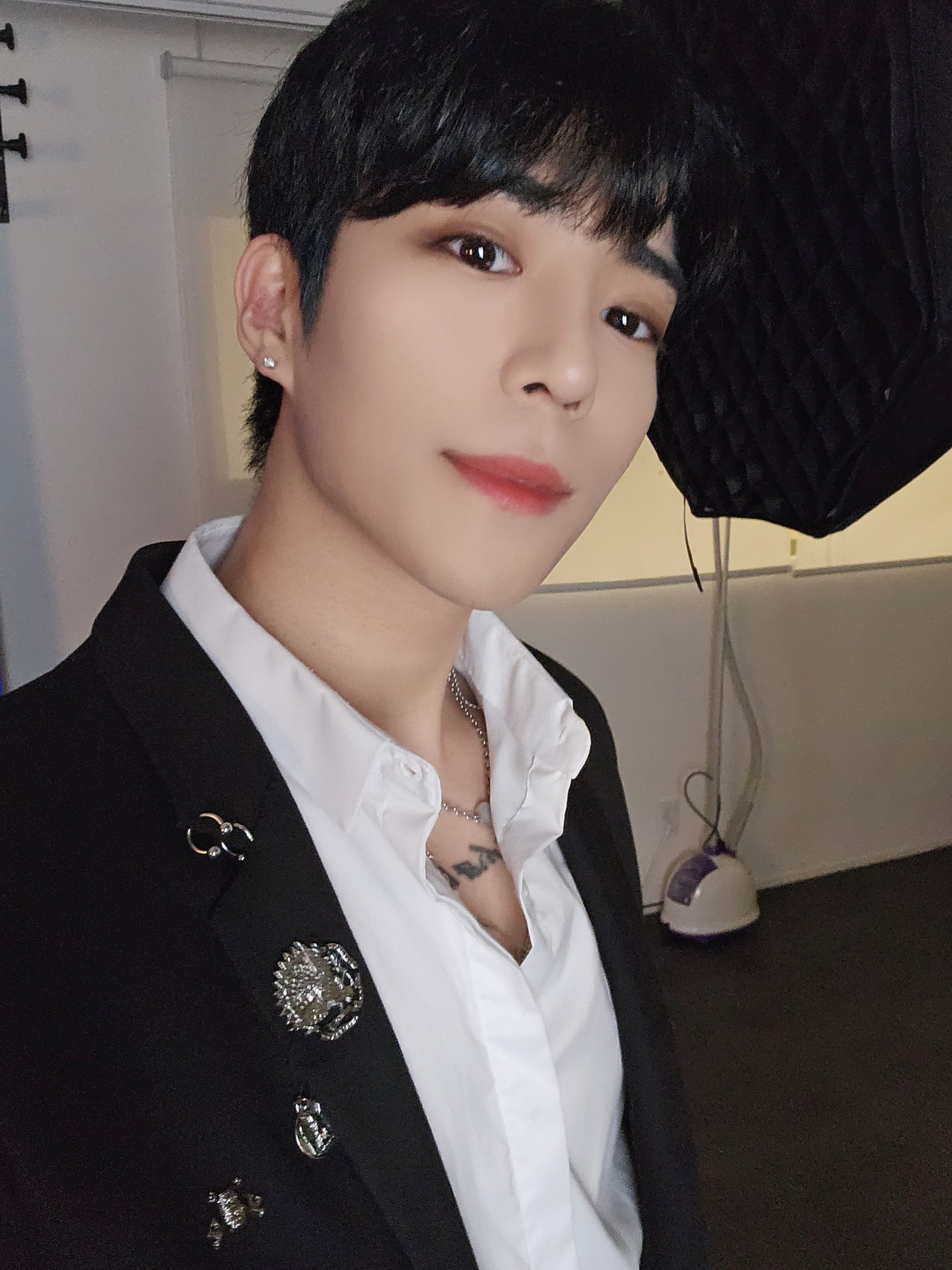 TMC 」日本プレデビュー メンバーインタビュー掲載☆☆ | MAU.LLC